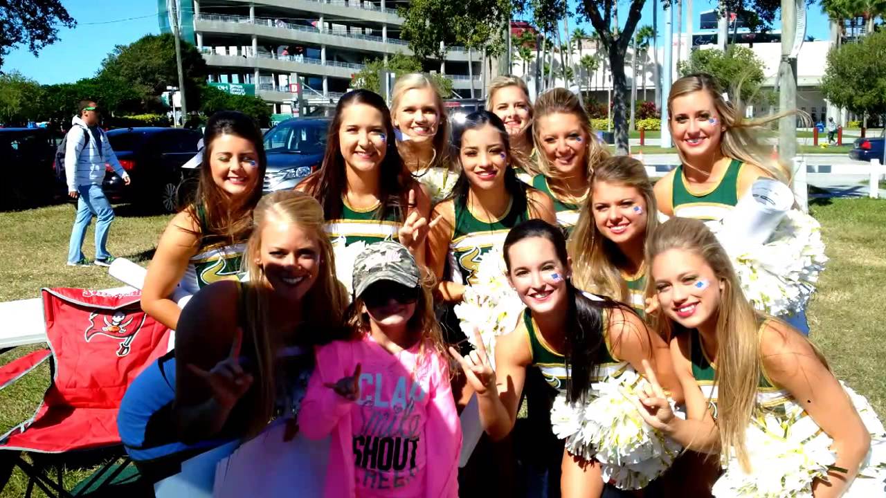 Addison with USF Cheerleaders, November 1, 2014 - YouTube