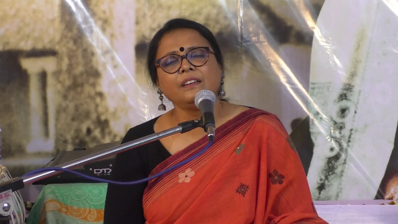 Harinam - Singer - Lopamudra Mitra - YouTube