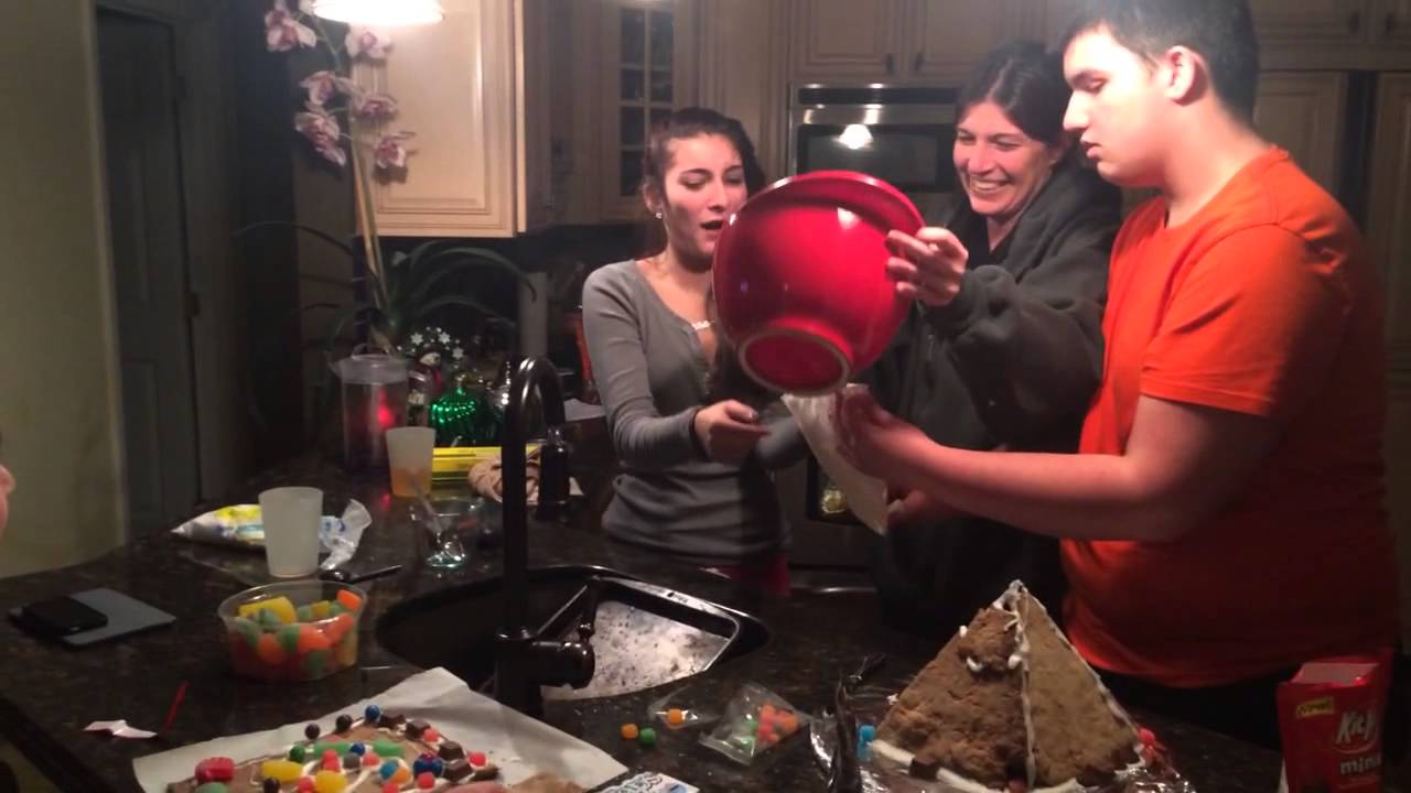 Gingerbread Pyramid - YouTube