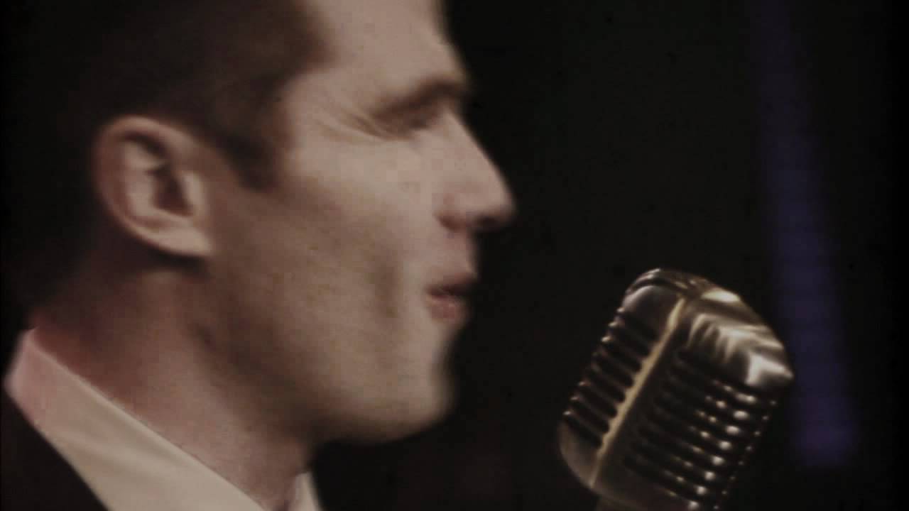 Sam Bendrix at The Bon Soir starring Luke Macfarlane - YouTube