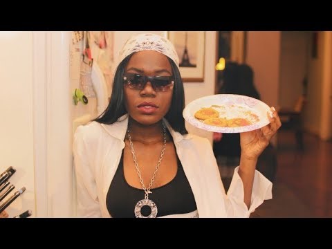 AALIYAH'S KITCHEN EP.6 | A Halloween Special - YouTube