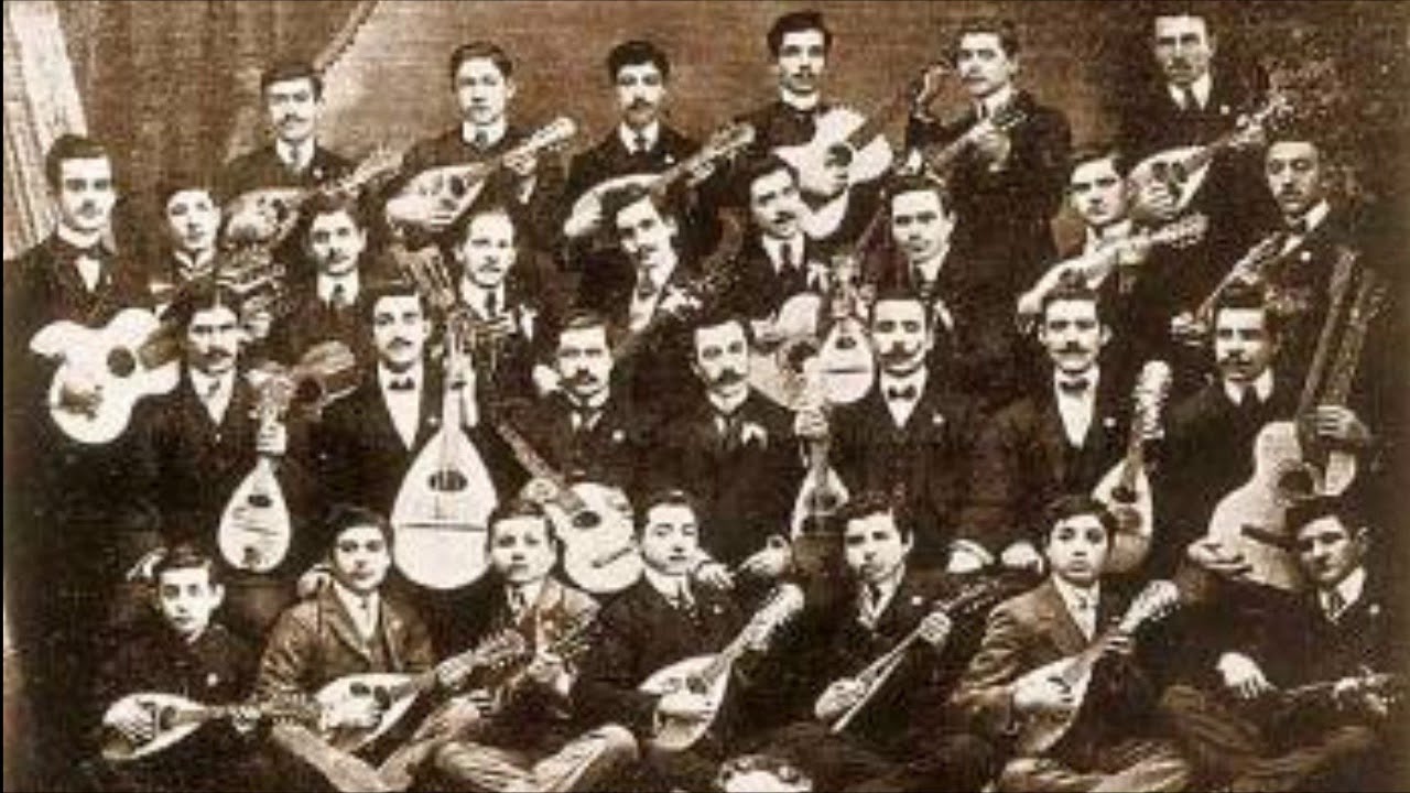 Άγιος Βασίλειος , Μανδολινάτα του Σπύρου Περιστέρη. - YouTube