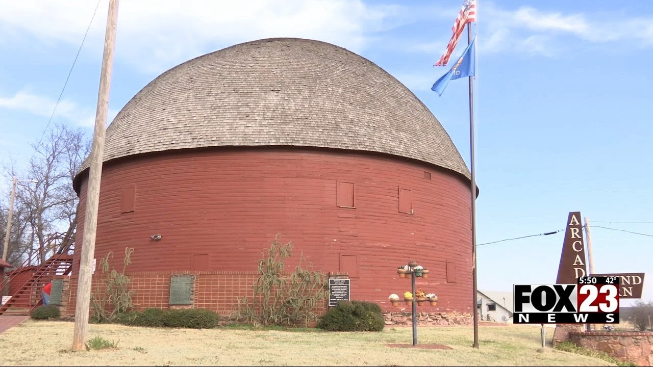 Video: Arcadia Round Barn on Route 66 getting new upgrade - YouTube