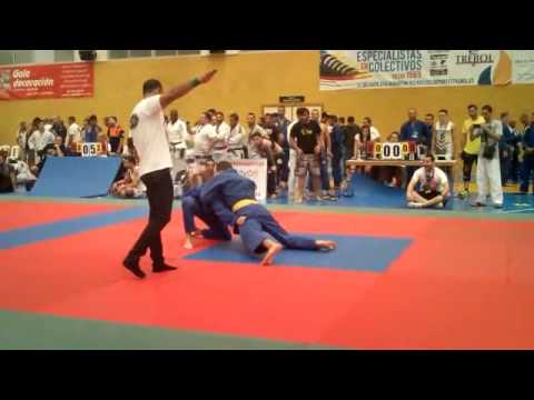 Flying Armbar, Alexander Corcoran - YouTube