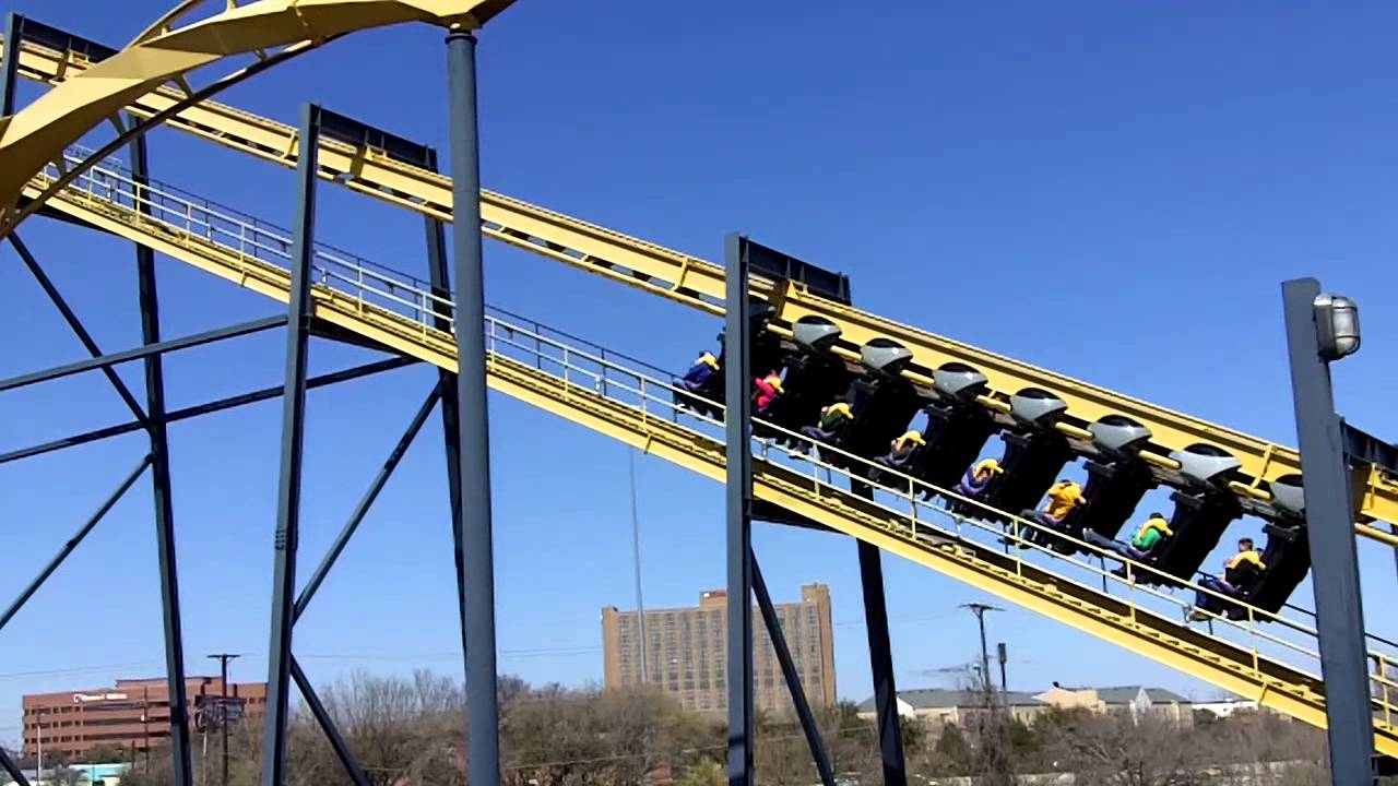 Batman The Ride Six Flags Over Texas - YouTube