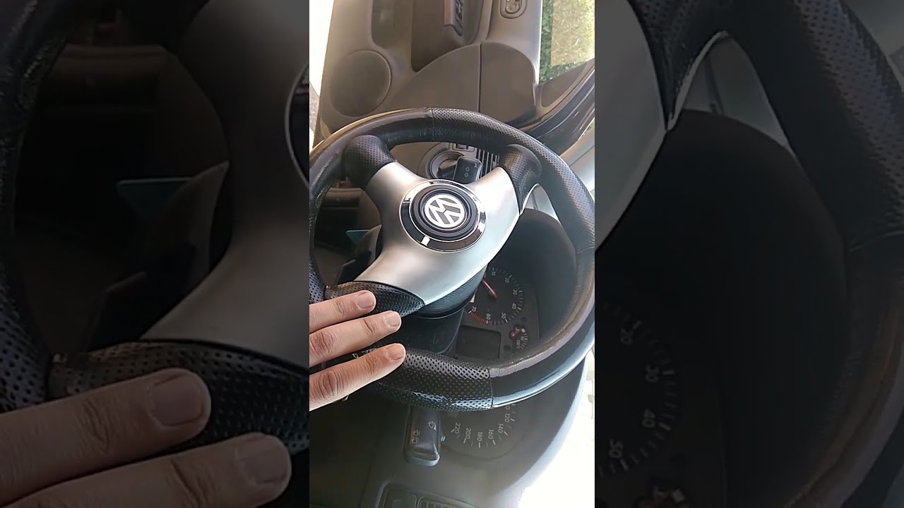 Comment demonter volant golf 4 (partie1) - YouTube