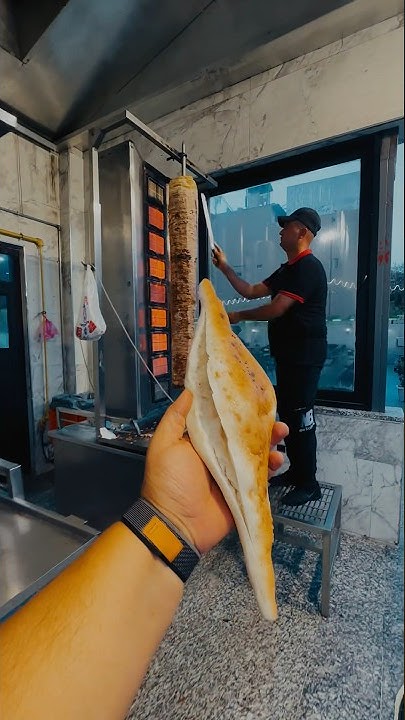 اكبر لفة كص لحم عراقي في بغداد -قاسم ابو الكص - YouTube