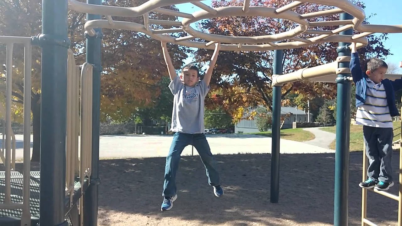 American Ninja Warriors (kids edition) in training - YouTube