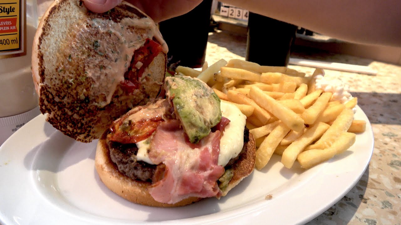 Annette's Diner Review Disney Village at Disneyland Paris - YouTube