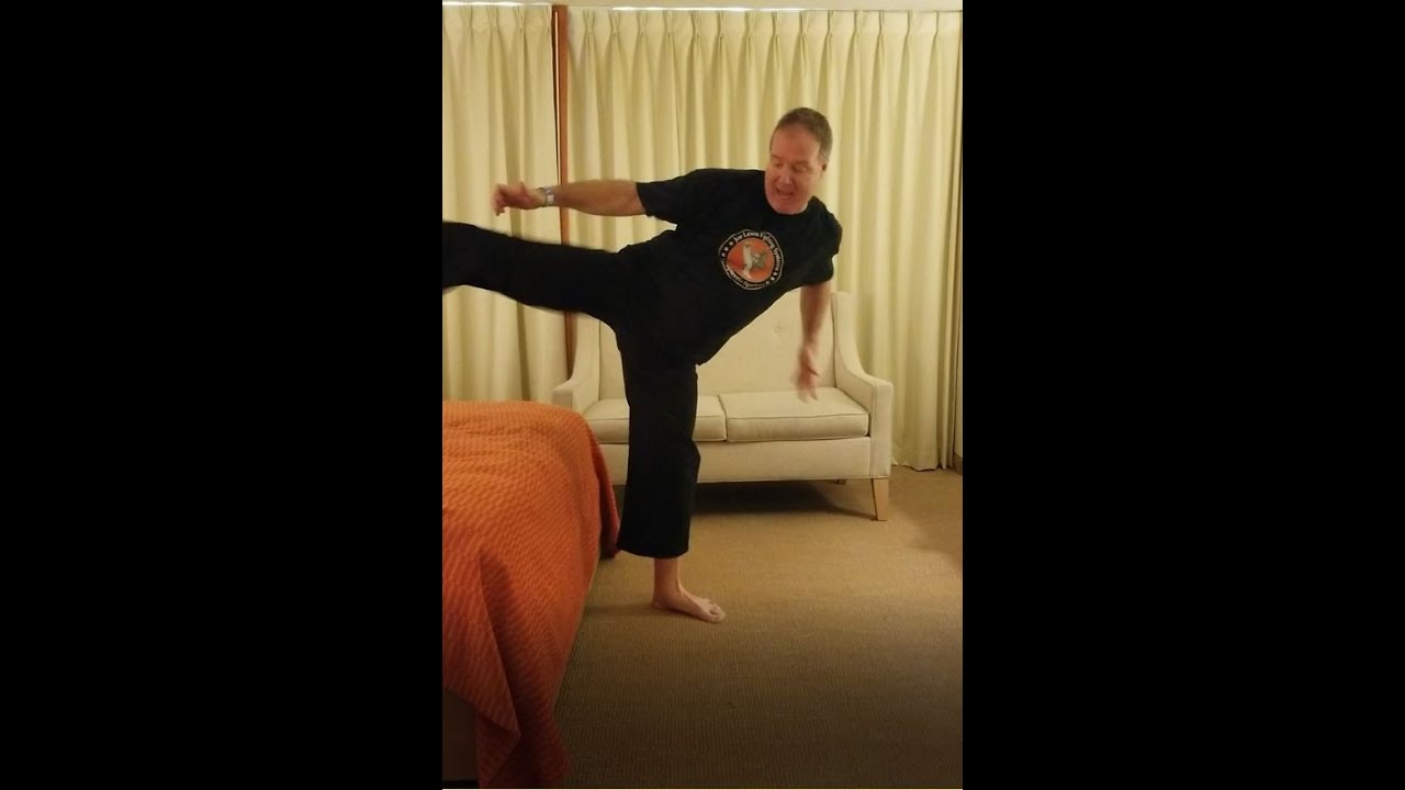 kick bed drill - YouTube