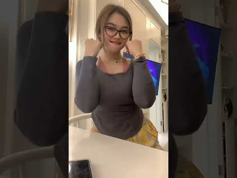 Niswahbm goyang lagi