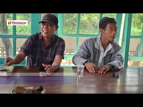 Ada Apa? Puluhan Warga Banyutowo Datangi Balai Desa Bulak Rowosari