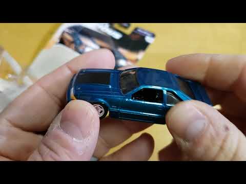 opening of the Hot Wheels 2021 Fast & Furious Fast Stars L Case '92 Mustang foxbody