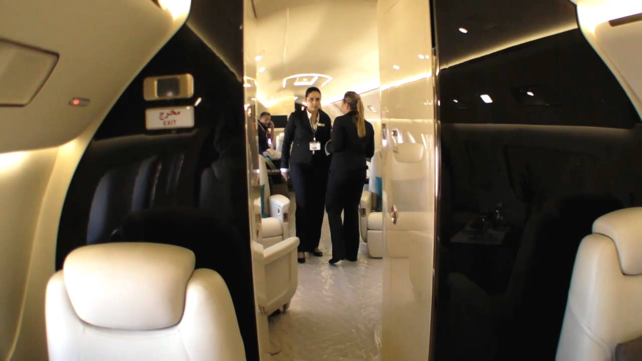 Embraer Lineage 1000 Business Jet - YouTube