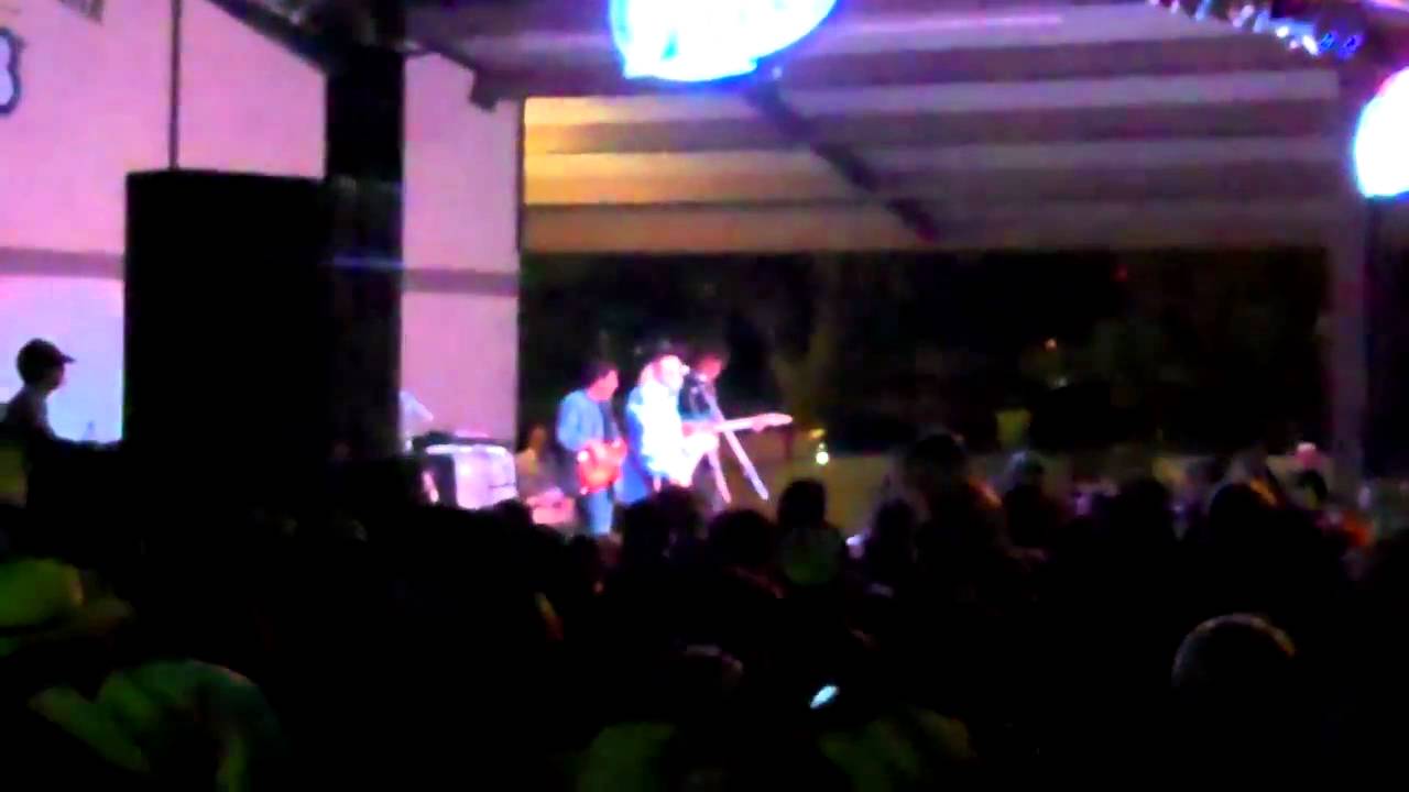 Germanfest Muenster, Texas John Anderson 4/30/2011 - YouTube