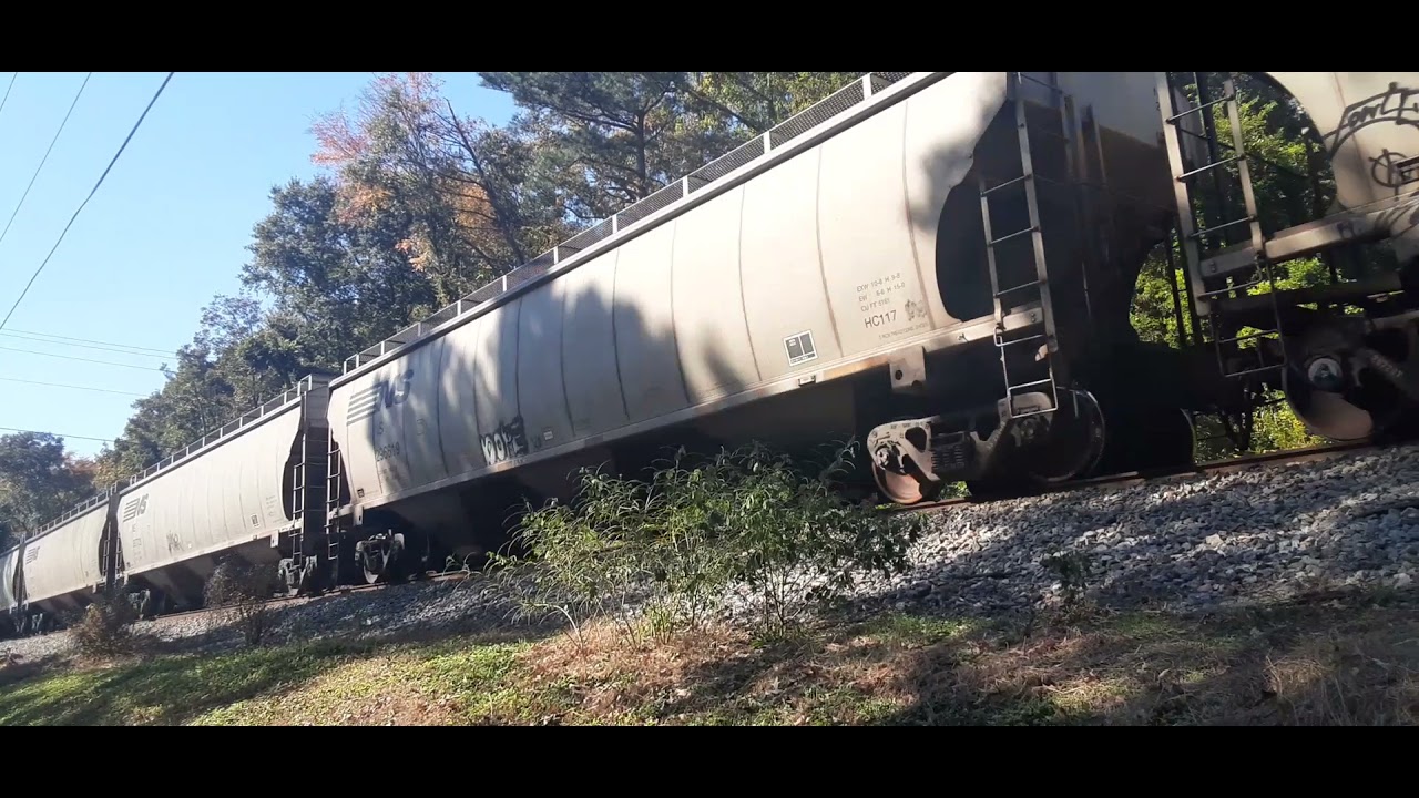 NS 54R with NS 4408 AC44C6M NS 7333 SD70ACU and 1150 SD70ACE - YouTube