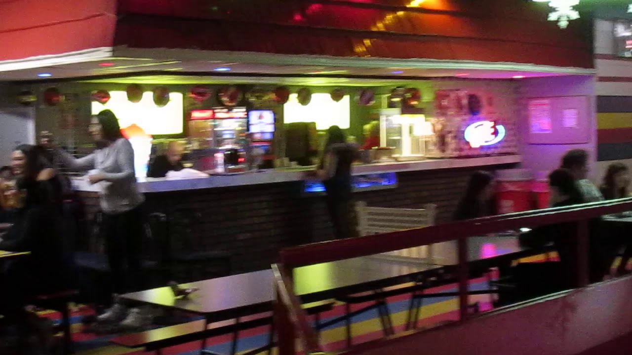 All Skate at the Fleetwood Skating Rink! - YouTube