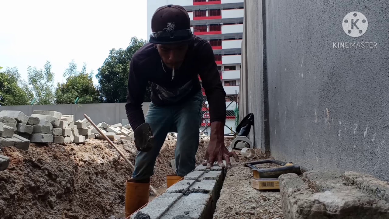 proses ikat batu longkang / pasang bata - YouTube