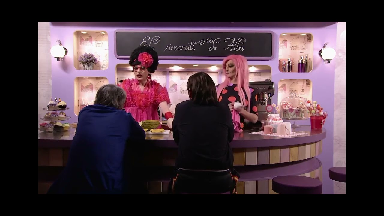 L la camarera le dice a Vicente que pelazo tienes maricon - YouTube