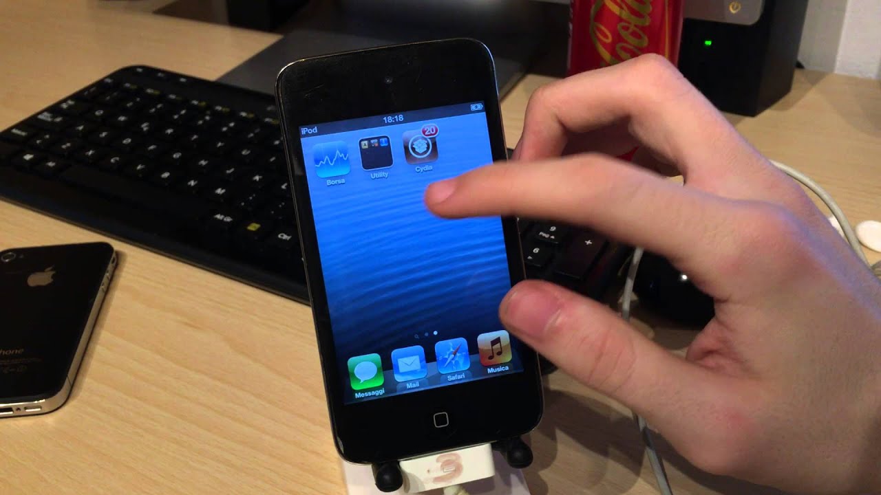iPod touch 4 N81AP Dual Boot iOS 5 & 6 (8GB) - tethered - YouTube
