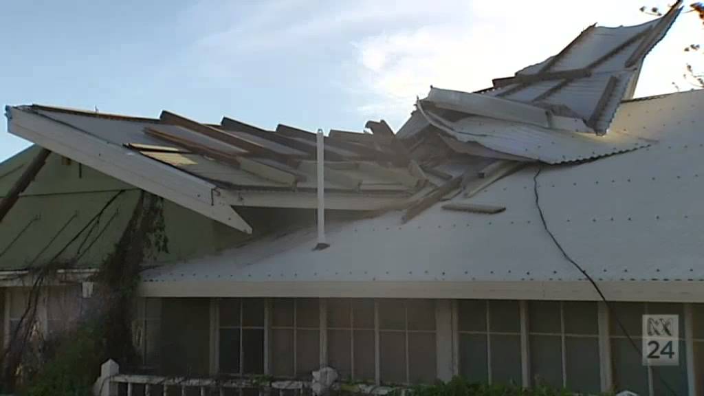 Tropical Cyclone Marcia's damage revealed in Yeppoon - YouTube