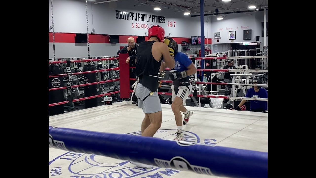 Using the Jab in Sparring. Full round of technical Sparring - YouTube