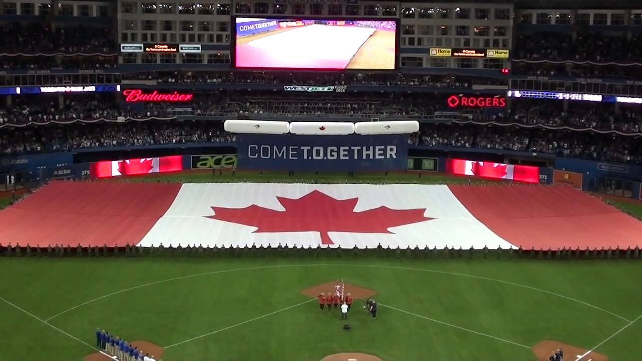Toronto Blue Jays Giant Canadian Flag - Opening Day 2015 - YouTube