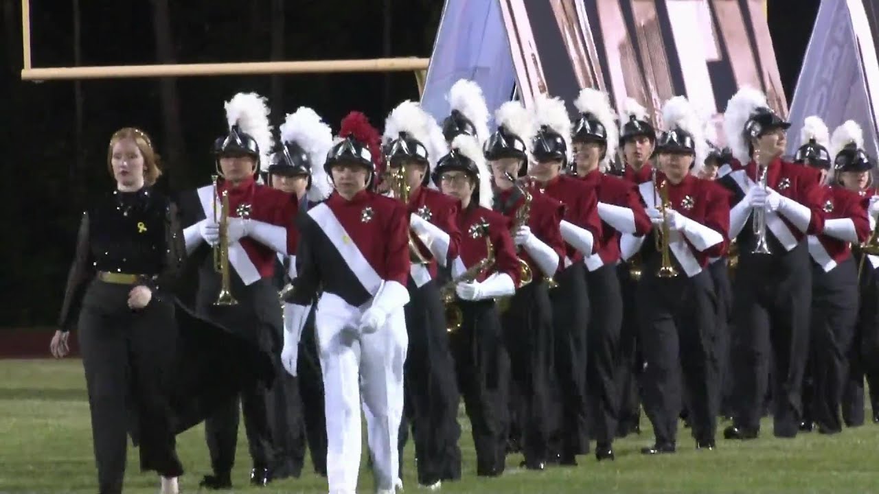 What its like to be in the LeRoy Marching Knights Band - YouTube