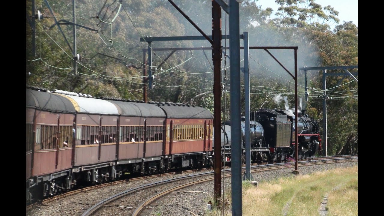5917 + 4903 PICNIC TRAIN PENRITH TO GLENBROOK - YouTube