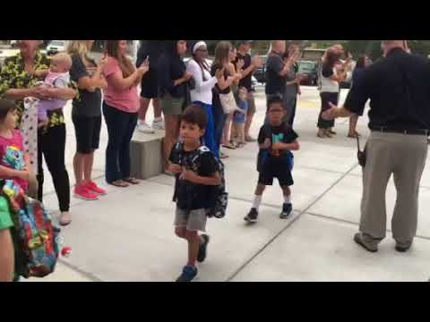First day of Alta View Elementary Kindergarten, August 27th 2018 - YouTube