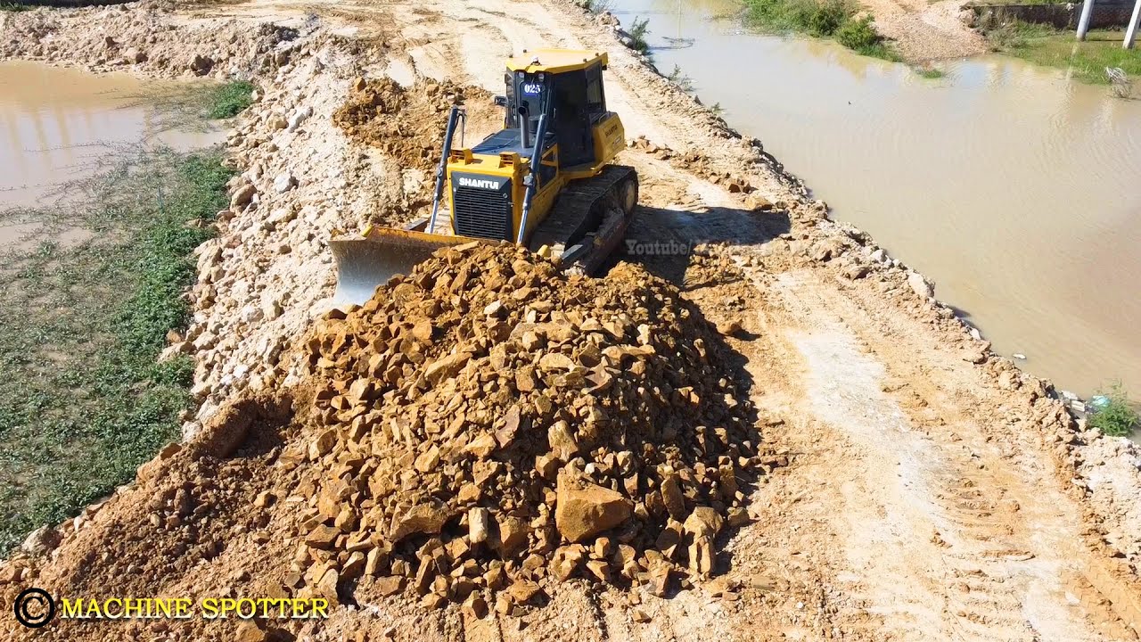 So Cool!! Bulldozer Pushing Stone Into Field & Dump truck Unloading a ...