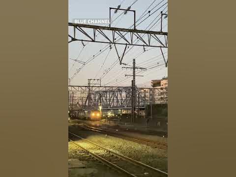 (貨物列車) 2023/12/03 5054レ EF210-303 + コキ23B (福岡タ〜東京タ) #Shorts - YouTube
