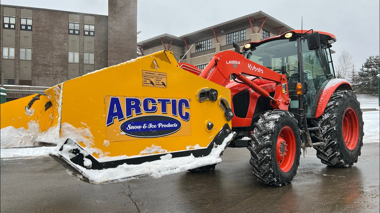 Tractor snowplowing with arctic pusher - YouTube