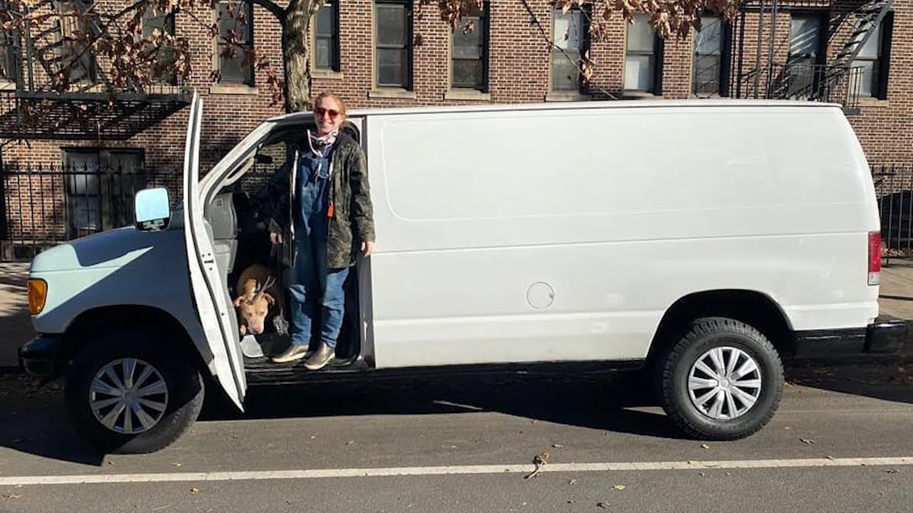 My Cargo Van Essentials - YouTube