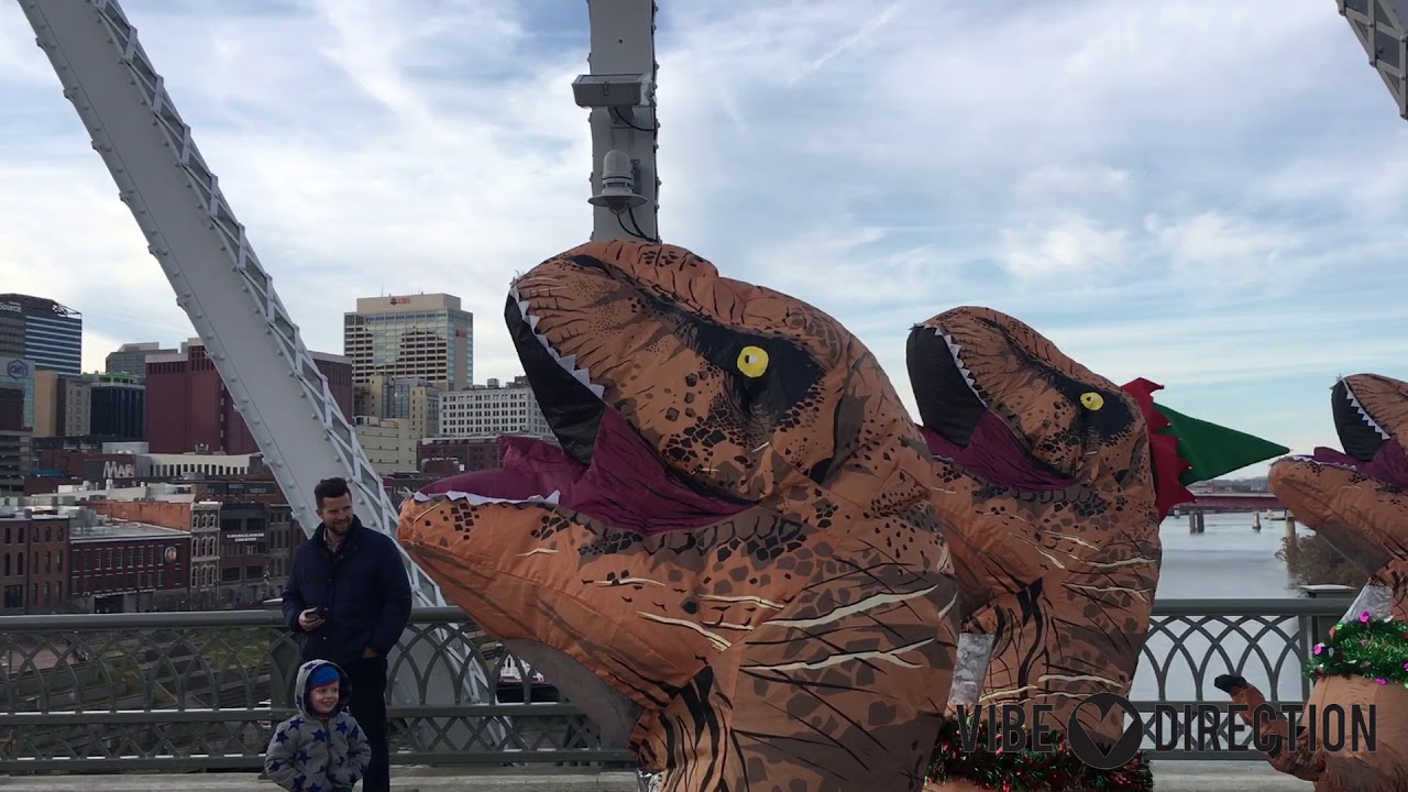 T-Rex Stampede Runs Through Nashville - YouTube