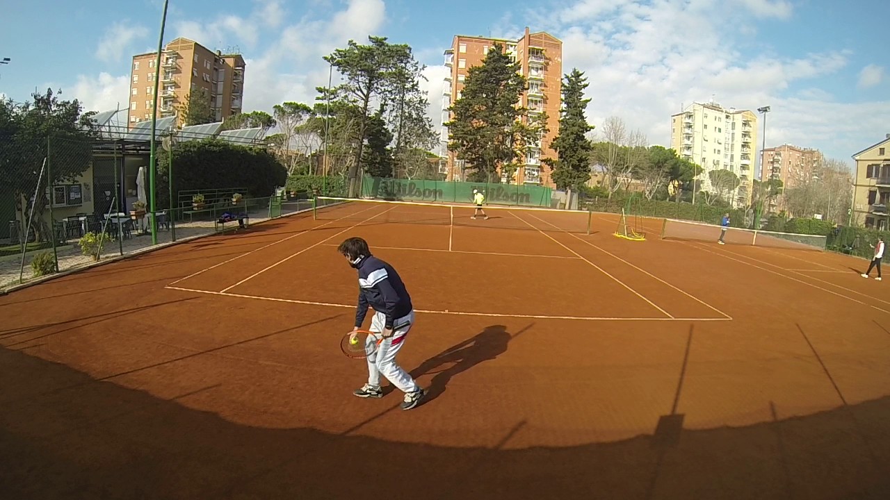 Luca - Simone 6-3 6-0 pt.1 - YouTube