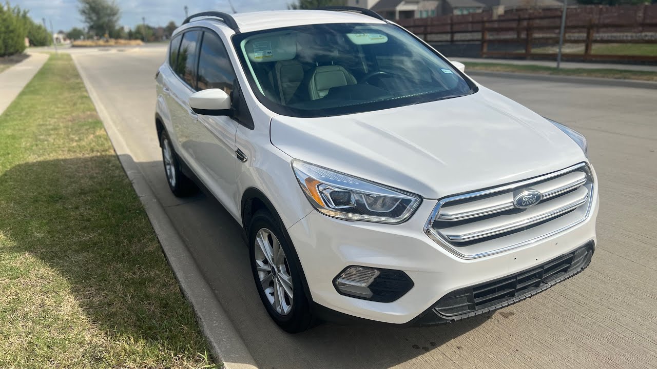 2019 Ford Escape 1.5 liter rattle sound - YouTube