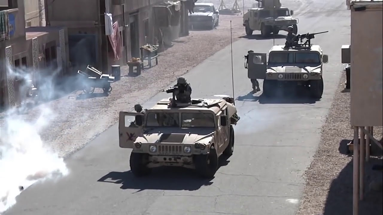 Humvee Jeep Raid on Village - YouTube