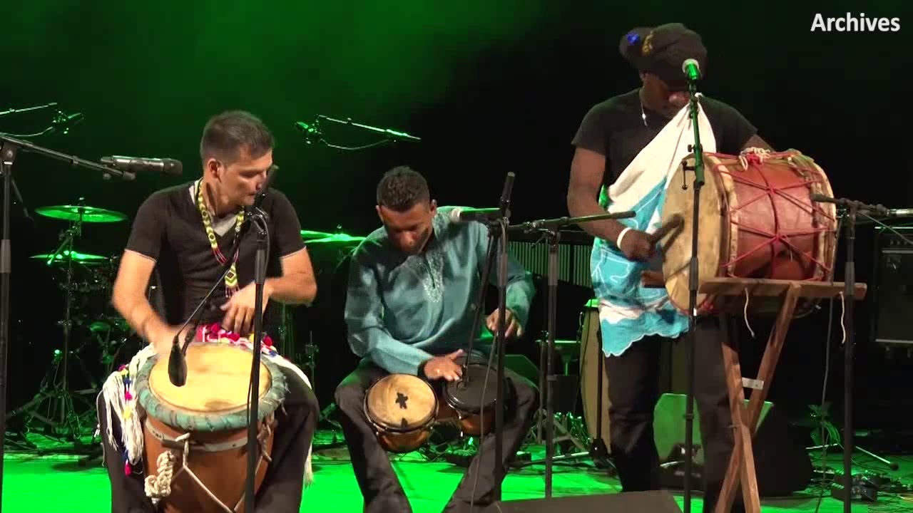 Senuka a l'encre _ Après les l'indors de 2015 - YouTube