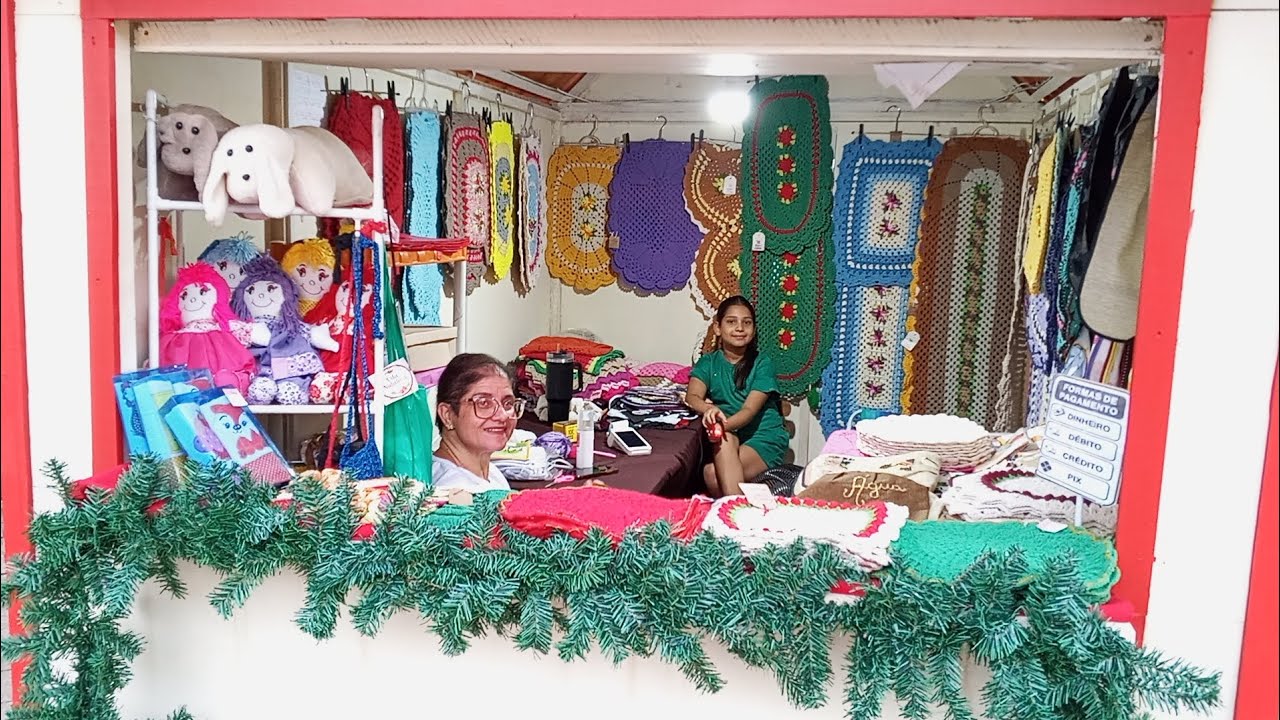 Ep. 6 - Feira Natalina no sábado... Lorena foi visitar o Papai Noel ...