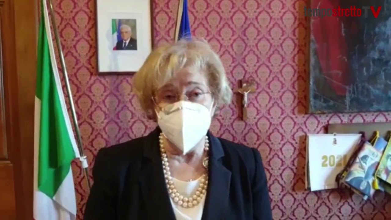 Messina, il saluto del prefetto uscente Maria Carmela Librizzi - YouTube