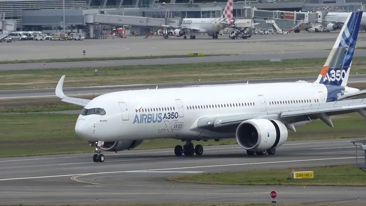 A350-900 Prototype - F WXWB - AIB658WB - Test Flight - MSN1 - YouTube