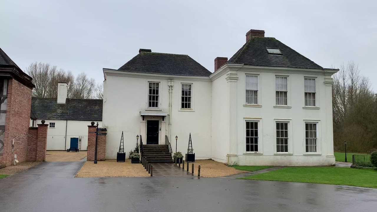 Tour of Middleton Hall & Gardens - YouTube