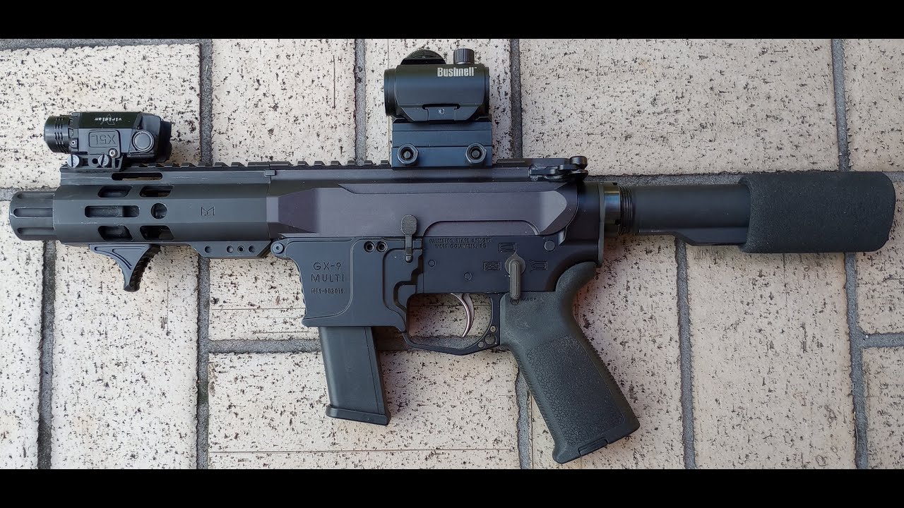 Shooting an AR Pistol from the hip - YouTube