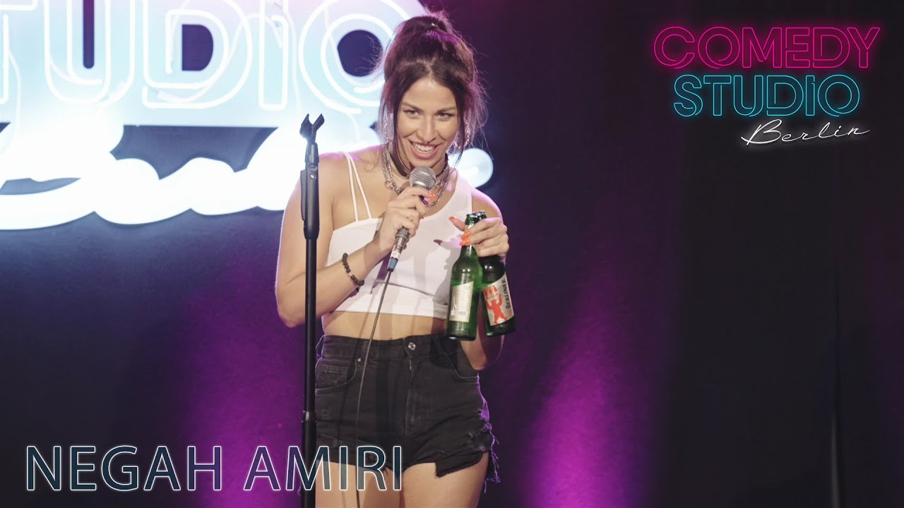 Pfandmarken: Währung der Deutschen - Negah Amiri | Comedy Studio Berlin - YouTube