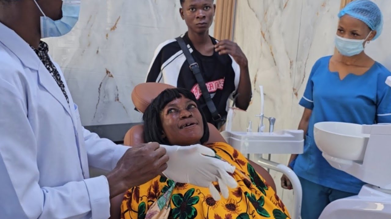 TAZAMA MAMA SHEA ALIVYOWASILI HOSPITAL KUWEKEWA MENO BANDIA/WALIKUA ...