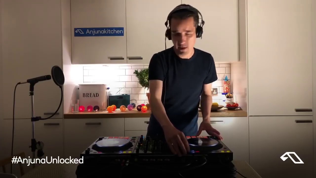 Oliver Smith play Ost & Kjex - Kaputt (Karmon Remix) @ Home DJ Session ...