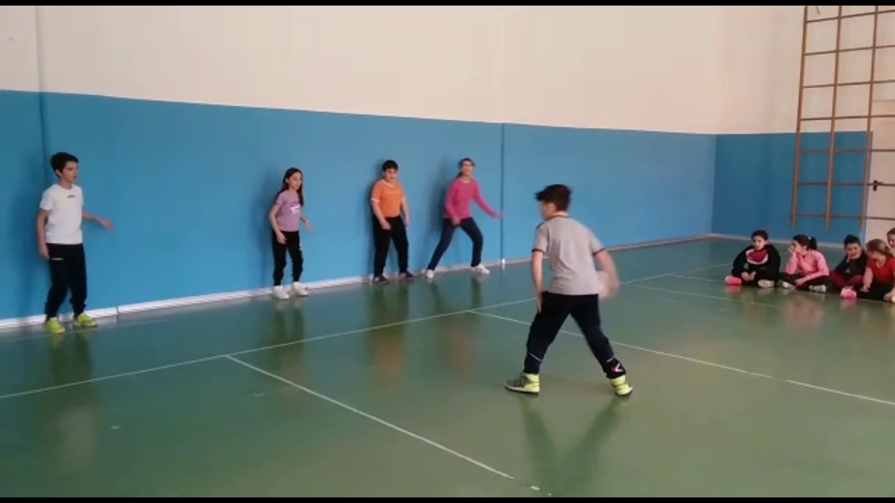 '' THE POISON BALL '' - YouTube