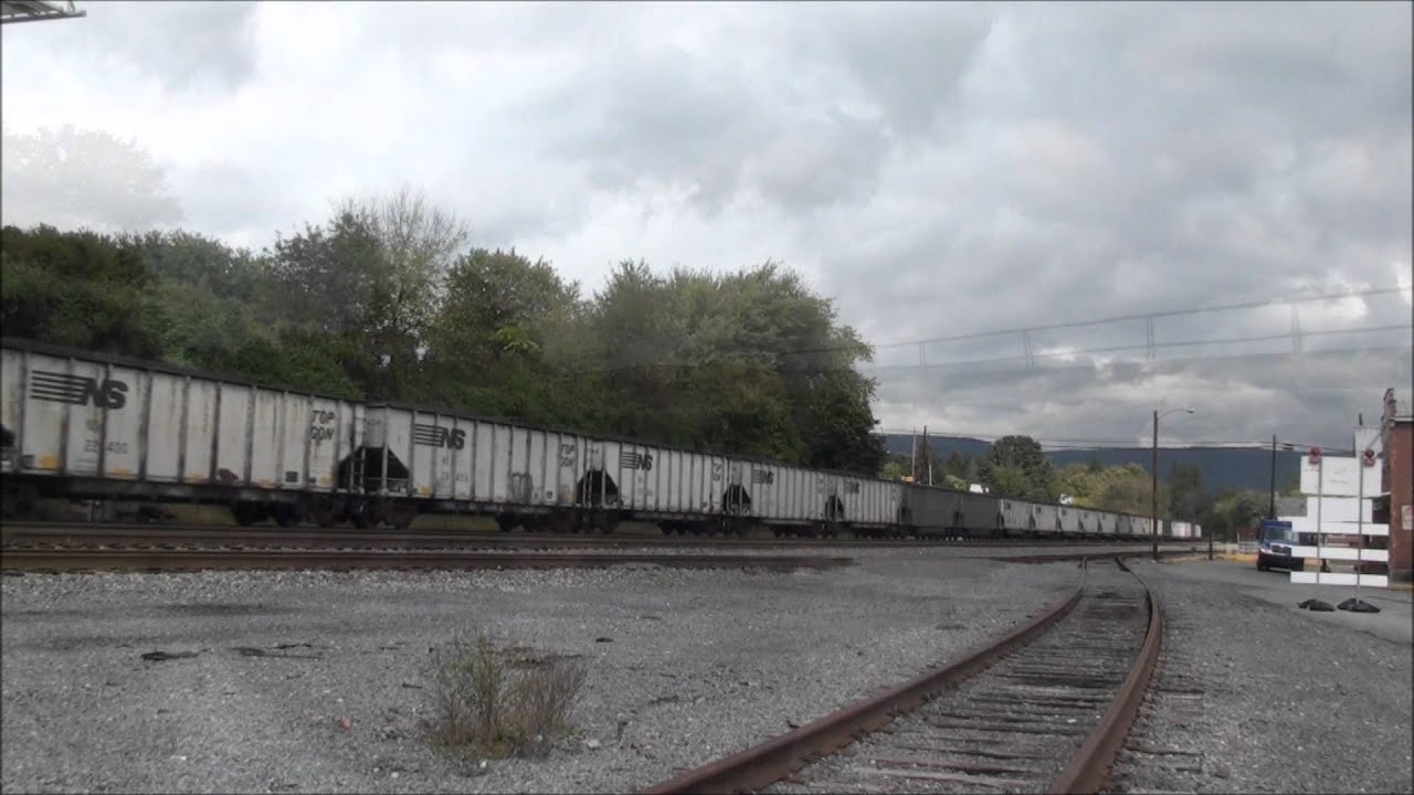 Norfolk Southern Heritage Engines CNJ 1071 , S&A 1065 , NS 1062 - YouTube