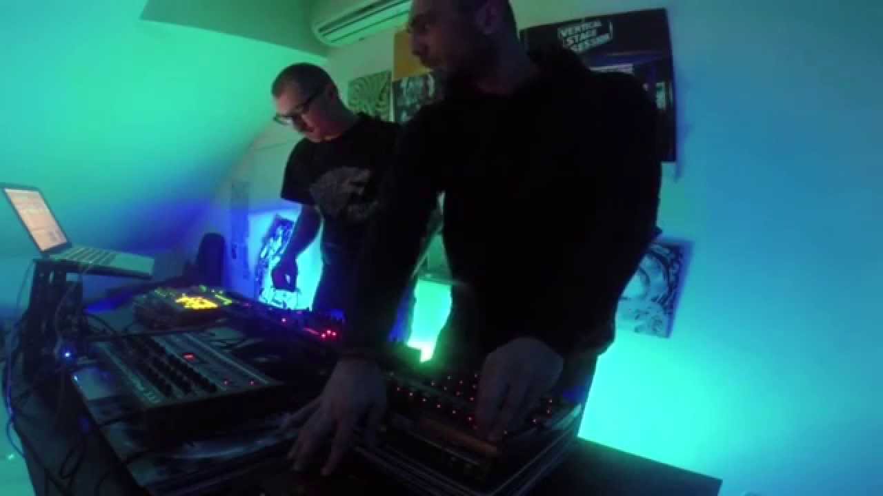 UnderStudio #012 - NoizyKnobs LIVE - YouTube
